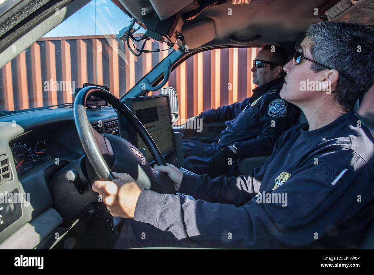 U s customs border protection radiation hi-res stock photography and ...