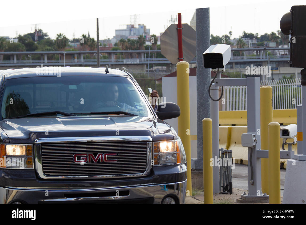 A vehicle passes through the SENTRI lane at the Juarez Lincoln Bridge ...