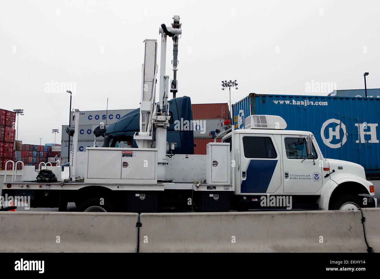 The Mobile VACIS system is a portable gamma-ray imaging tool used by U ...