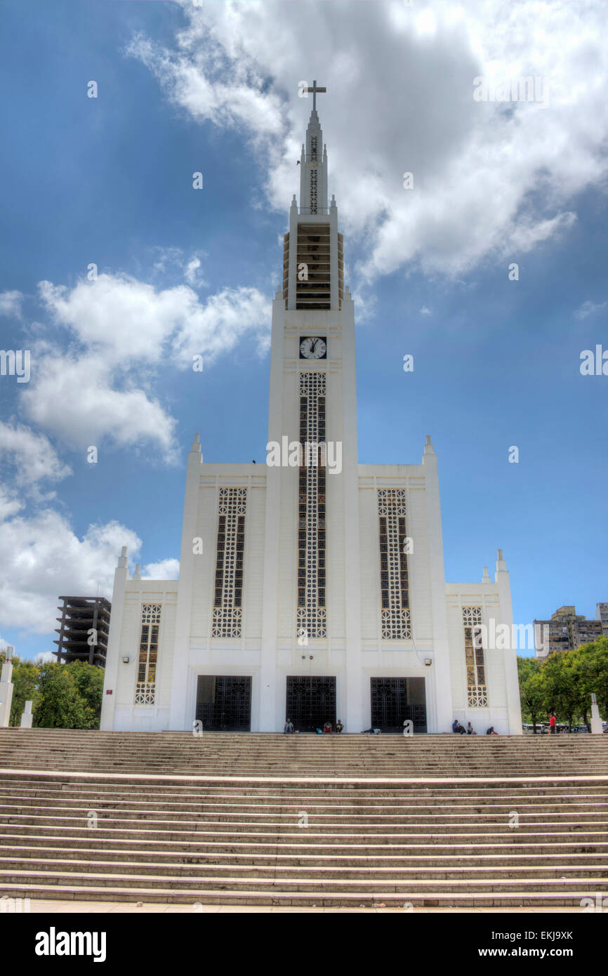 Mozambique maputo cathedral hi-res stock photography and images - Alamy