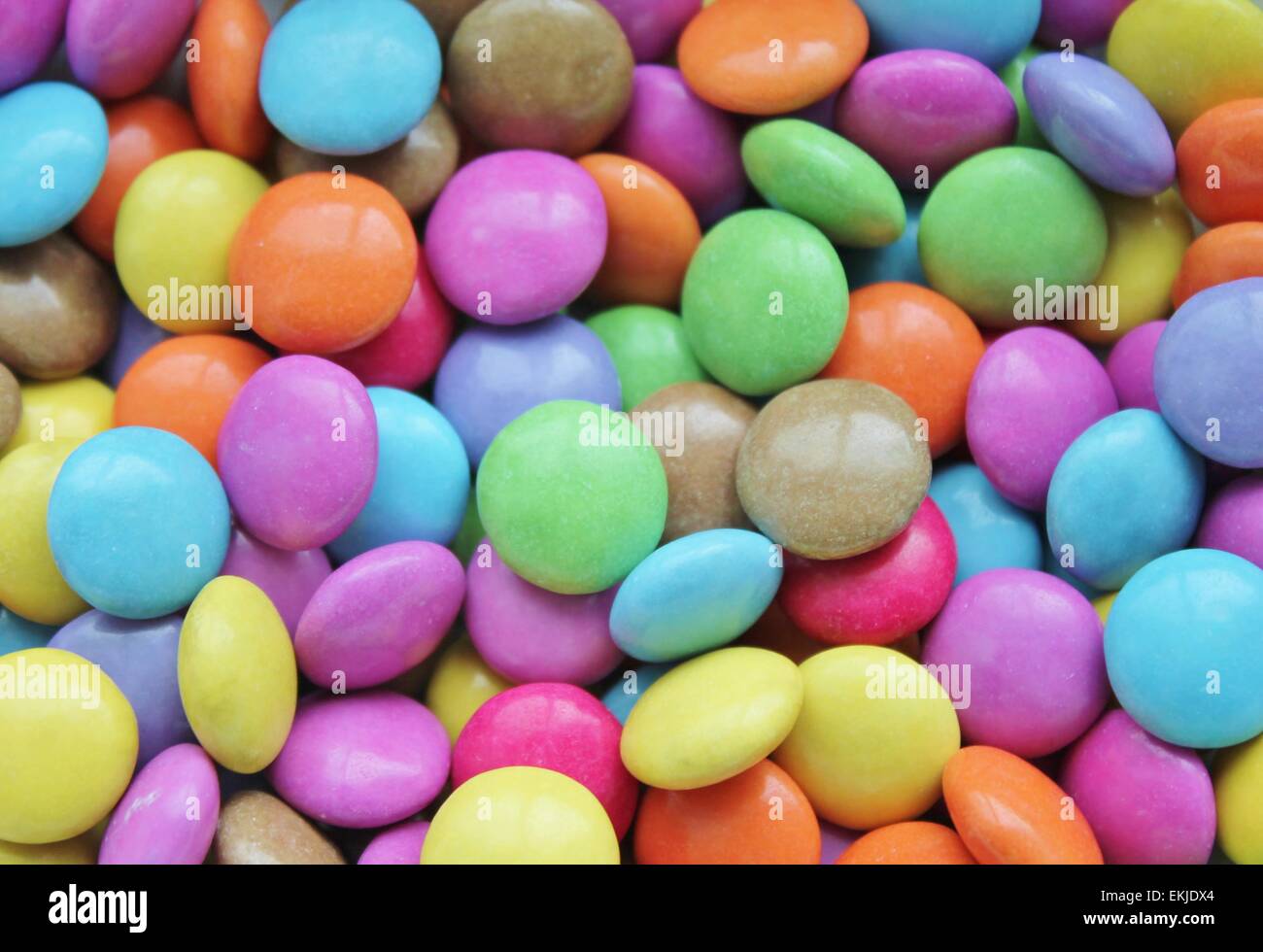 colored chocolate coated crunchy candy shells Stock Photo - Alamy