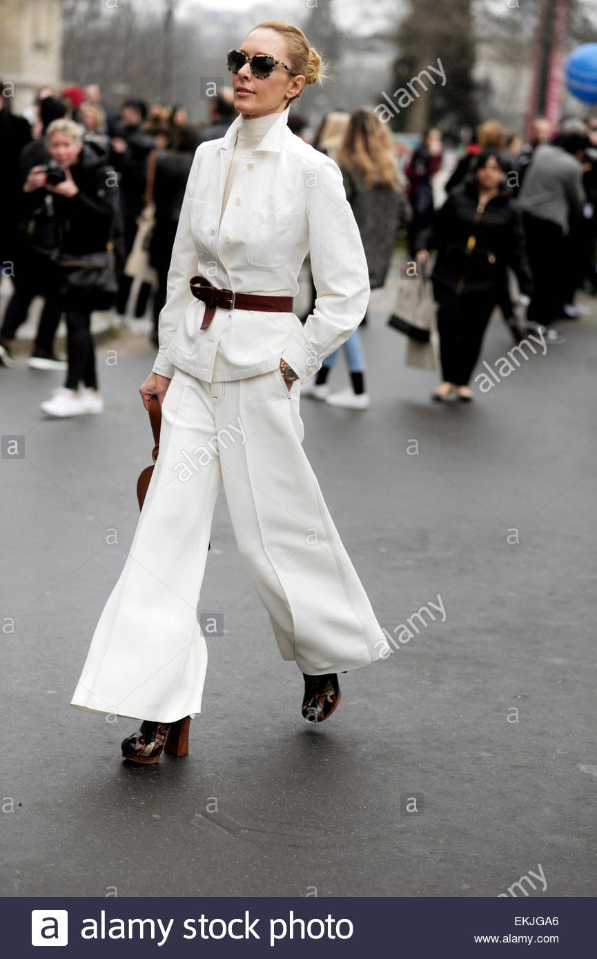 Chanel Fashion Show Paris Stock Photos & Chanel Fashion Show Paris ...