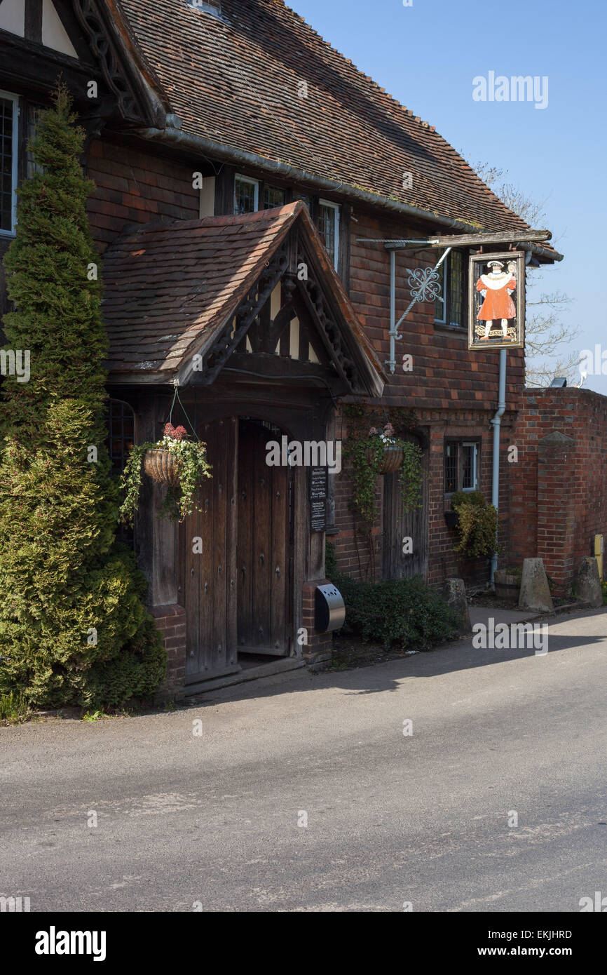 King Henry VIII public house, Hever Rd, Edenbridge, Kent, England Stock ...