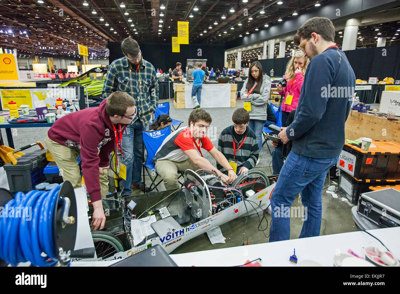Detroit, Michigan, USA. 09th Apr, 2015. Students from Université Laval ...