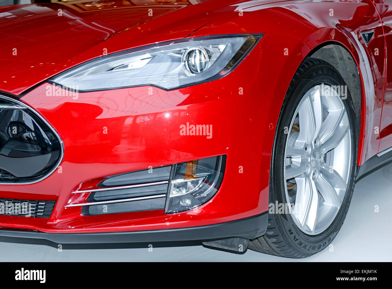 Tesla Motors Model S on display in Manhattan, showcasing the technology ...
