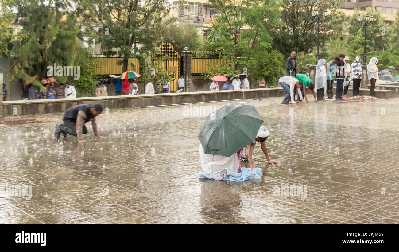 Addis Ababa, Ethiopia. 10th Apr, 2015. Devoted Ethiopian Orthodox ...