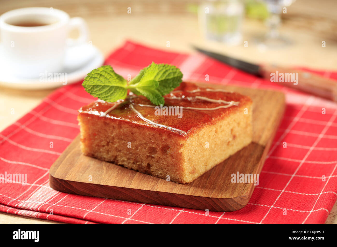Piece of gingerbread cake glazed with syrup Stock Photo - Alamy