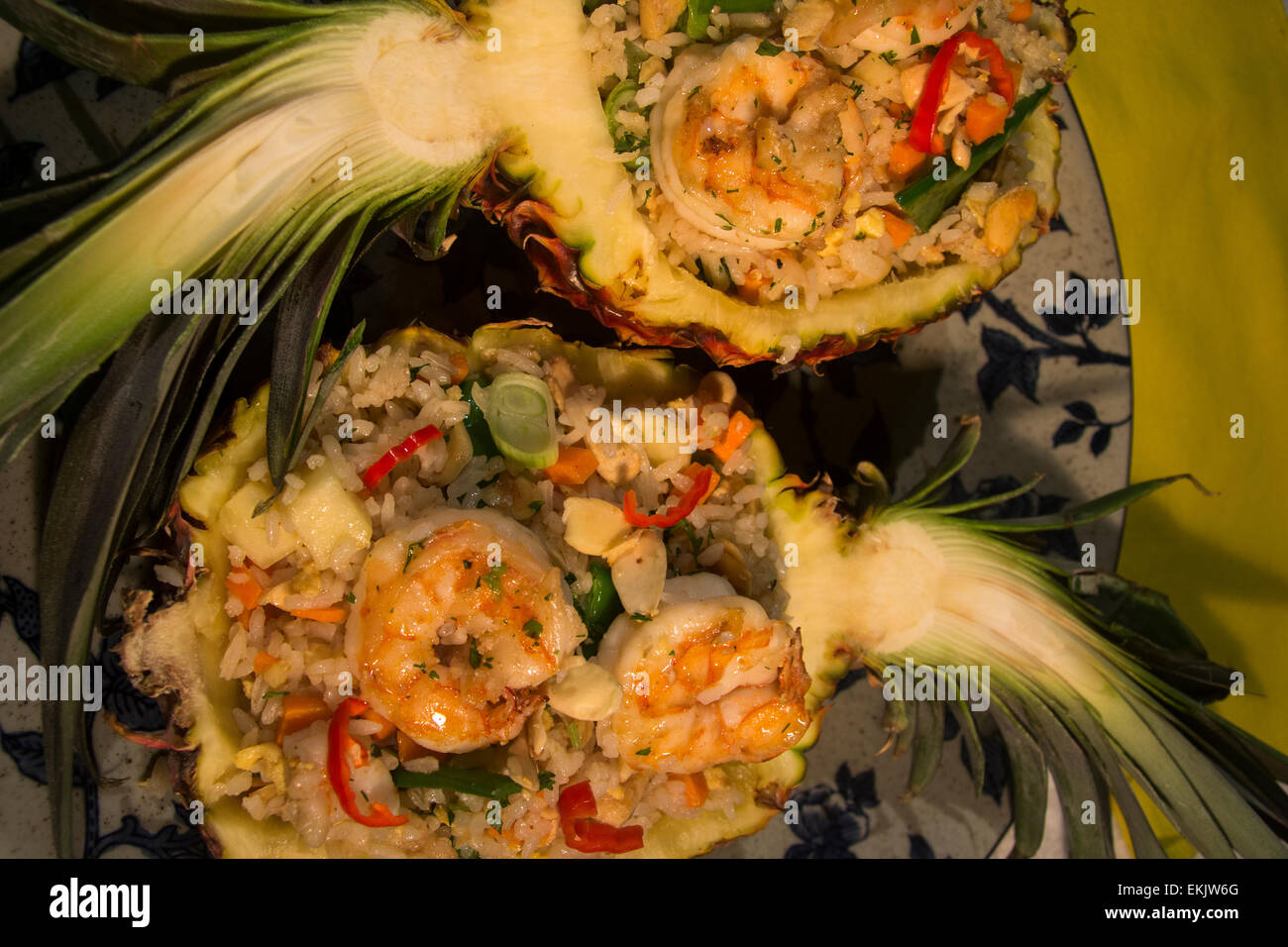 Shrimp, rice and pinneaple in a pineapple shell looks great for a ...
