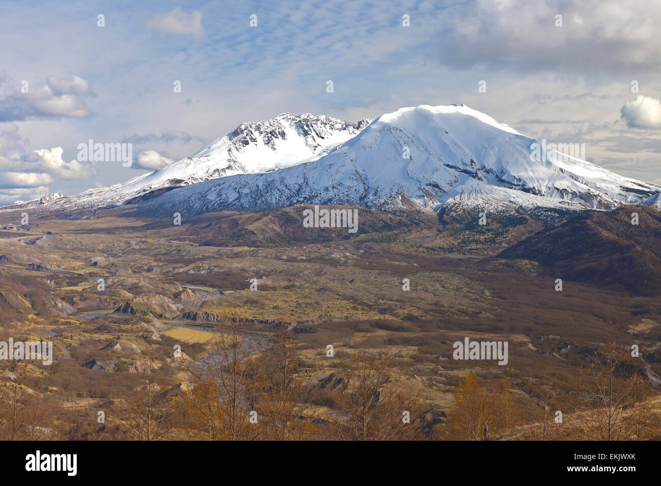 Mt st helen volcano hi-res stock photography and images - Alamy