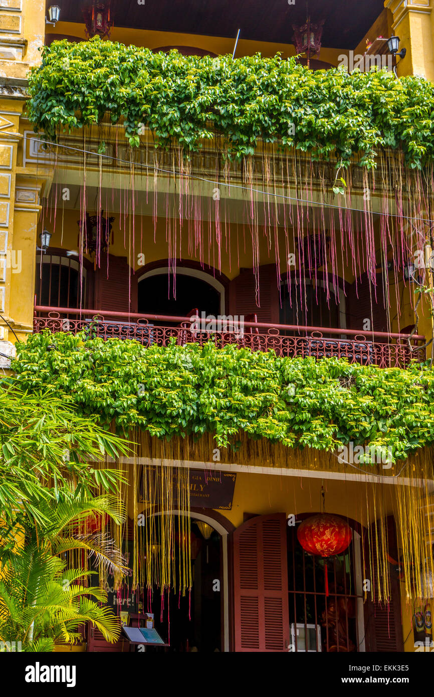 Restaurant frontage hi-res stock photography and images - Alamy