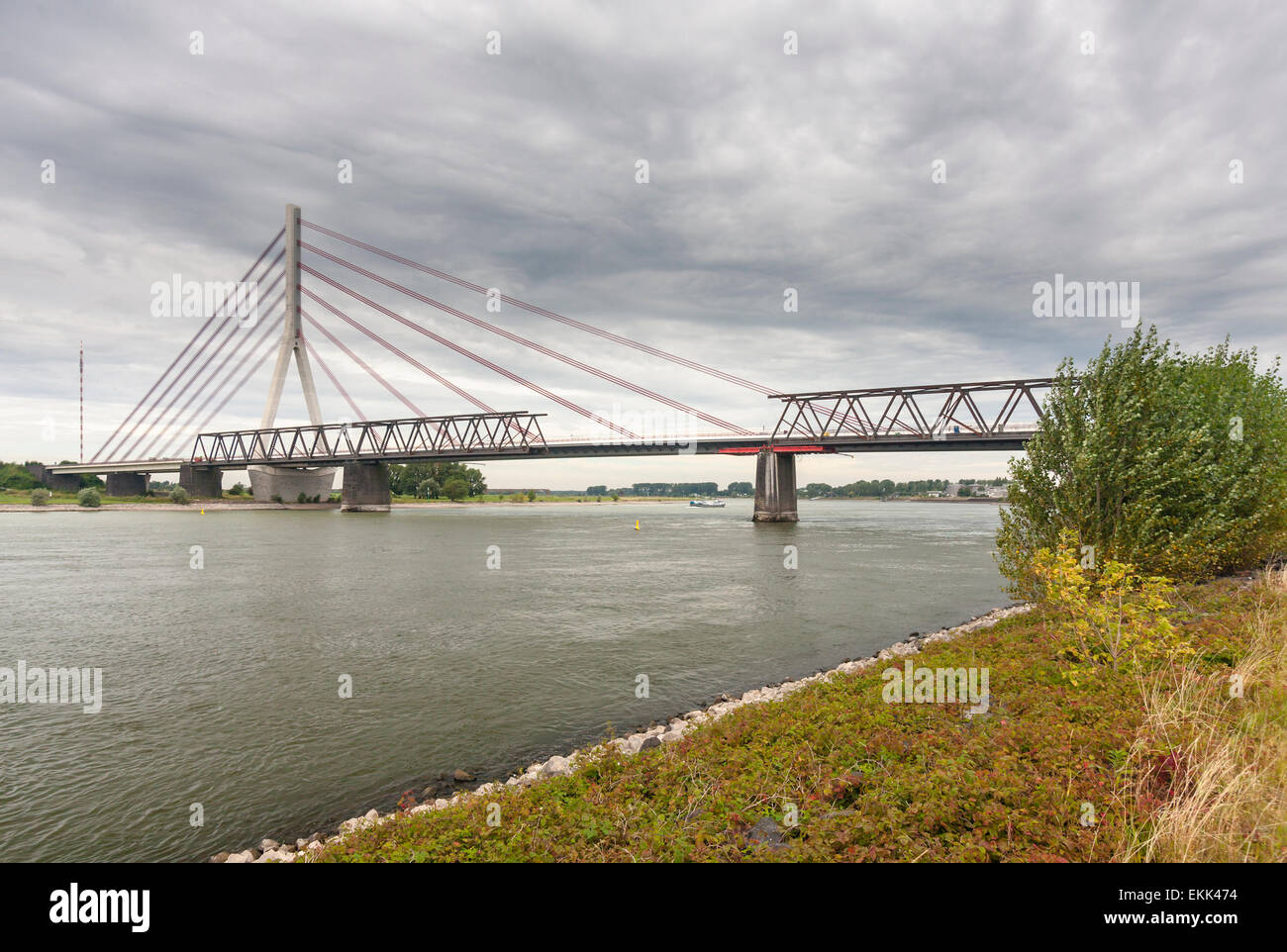 New rhine bridge at wesel hi-res stock photography and images - Alamy