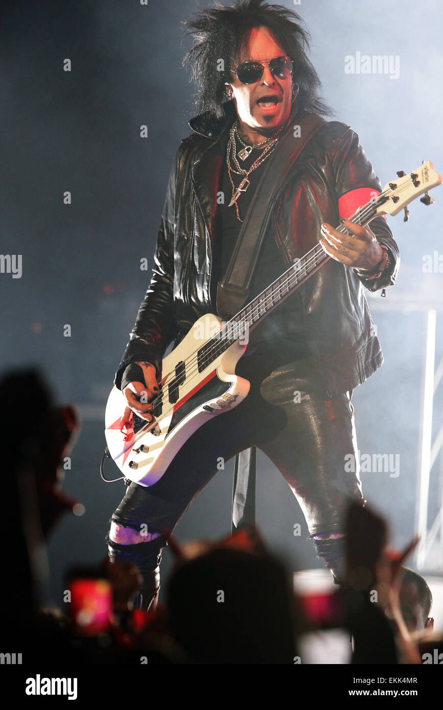 Sixx a m band hi-res stock photography and images - Alamy