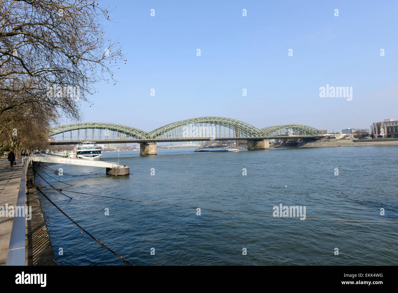 Cologne bridge hi-res stock photography and images - Alamy