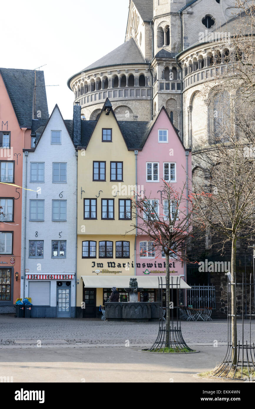 House home houses homes attached hi-res stock photography and images ...