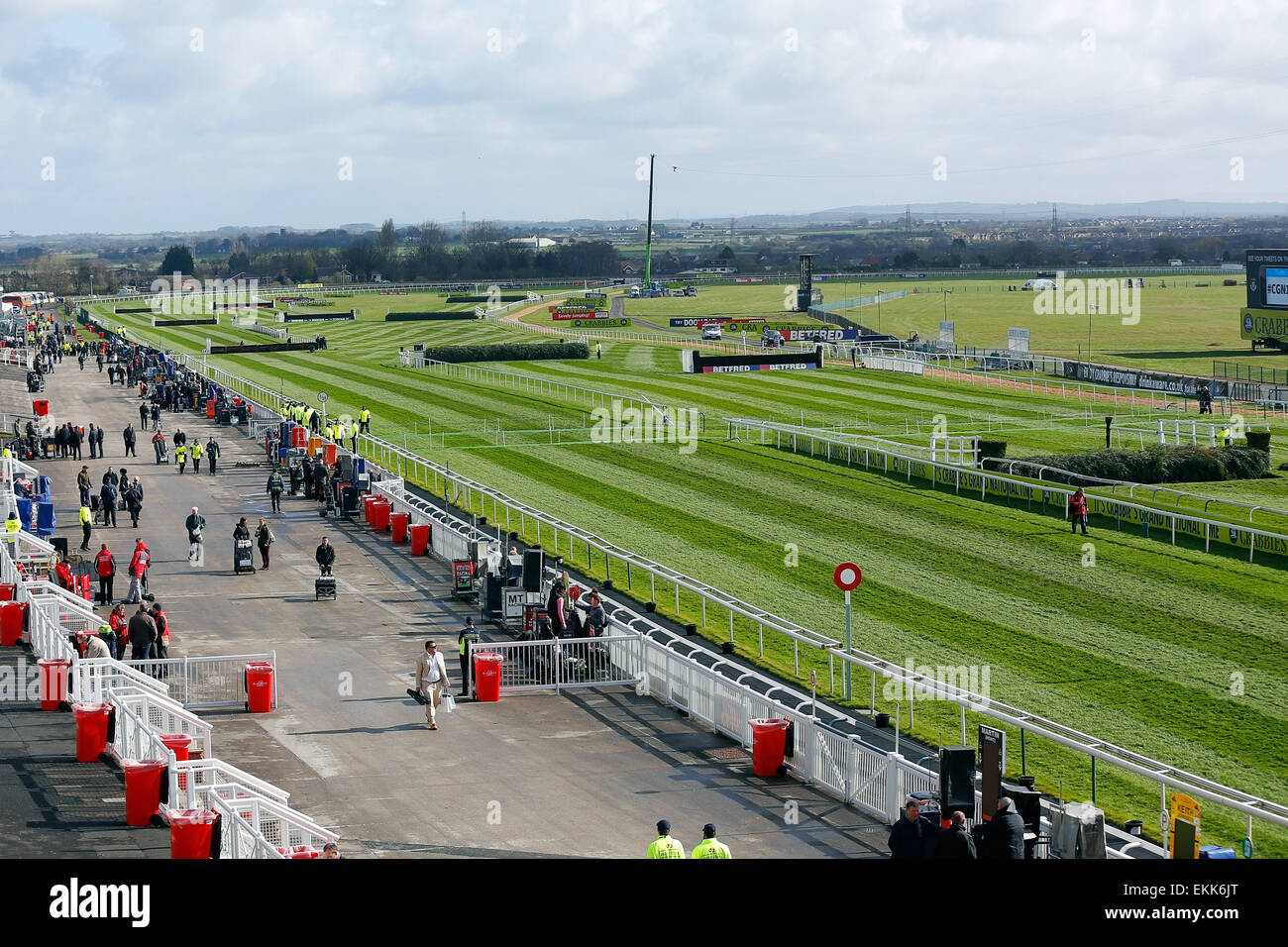 Horse racing grand national fences hi-res stock photography and images ...