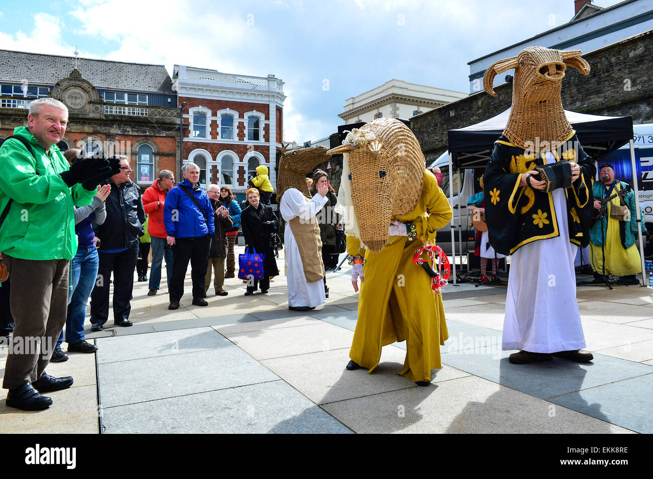 Irish mummers hi-res stock photography and images - Alamy