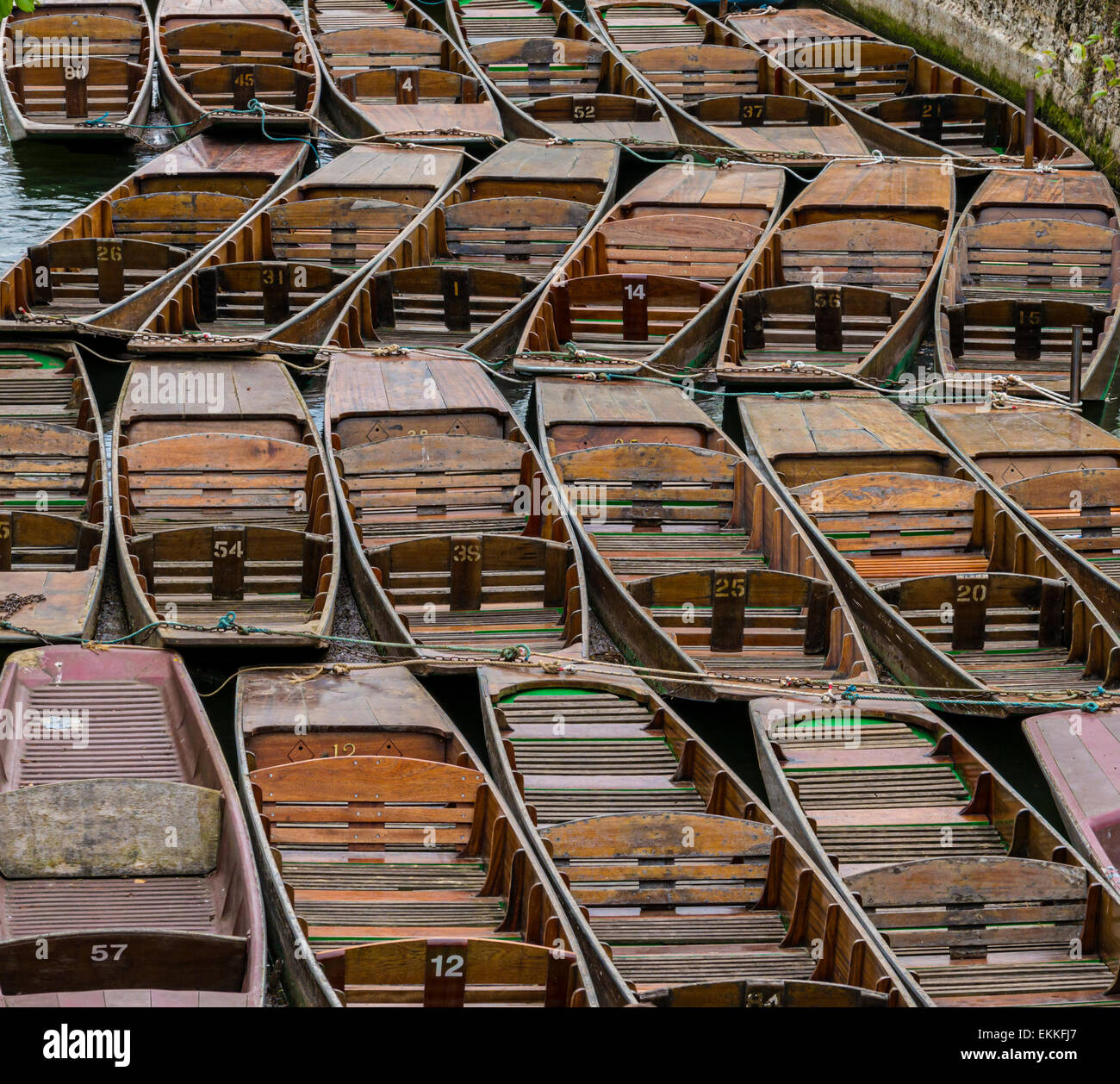 Traditional wooden punts on the river Thames, Oxford, UK Stock Photo ...