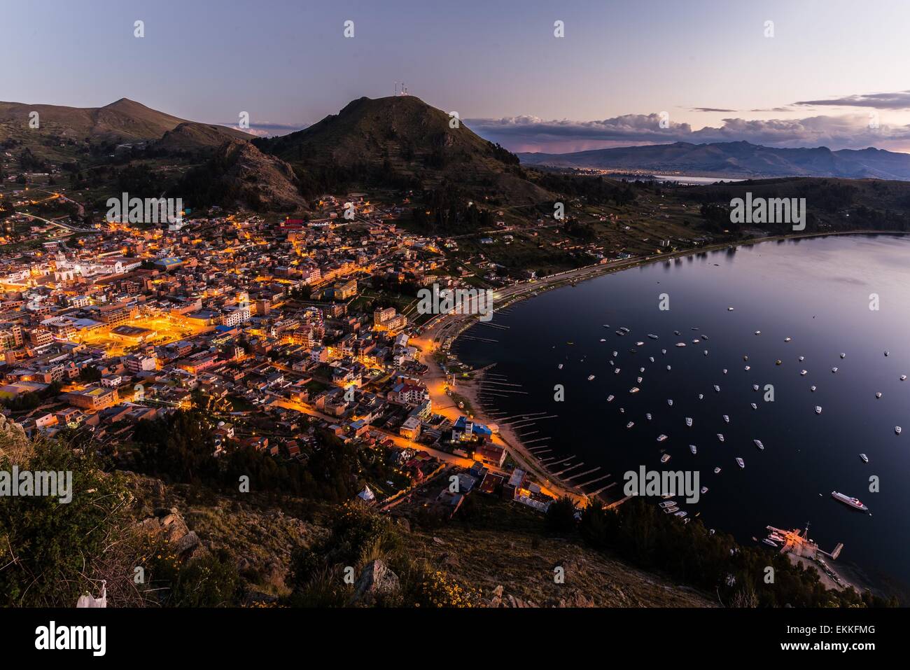 Peru lake titicaca snow hi-res stock photography and images - Alamy