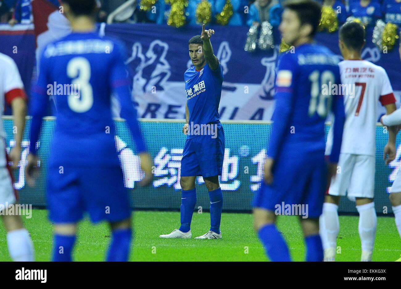 April 11, 2015 - Shanghai, People's Republic of China - TIM CAHILL ...