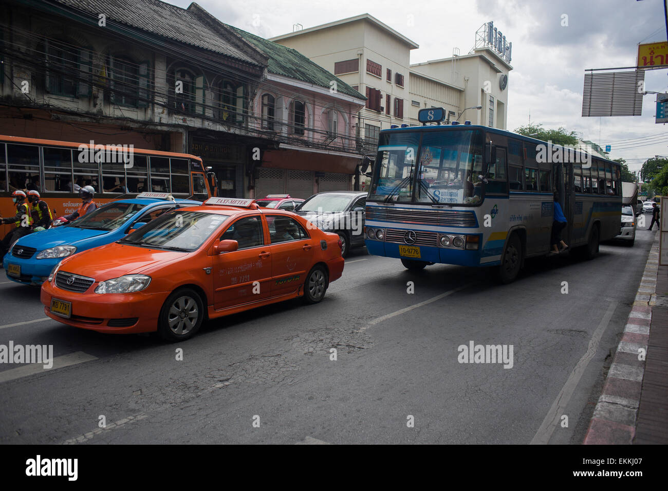 Packed streets of Bangkok Thailand Stock Photo - Alamy