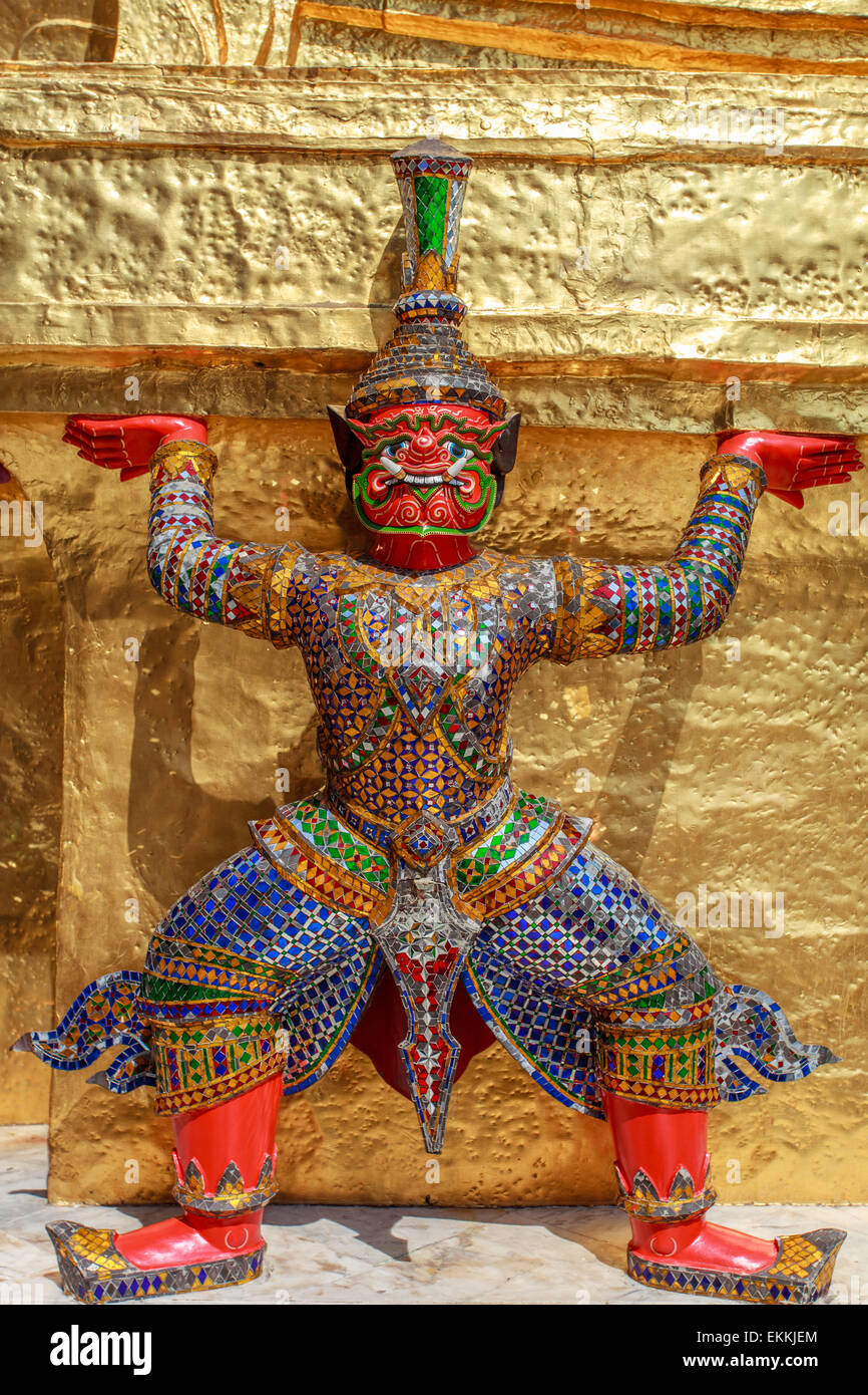 Guardian of the temple at Grand Palace in Bangkok Stock Photo - Alamy