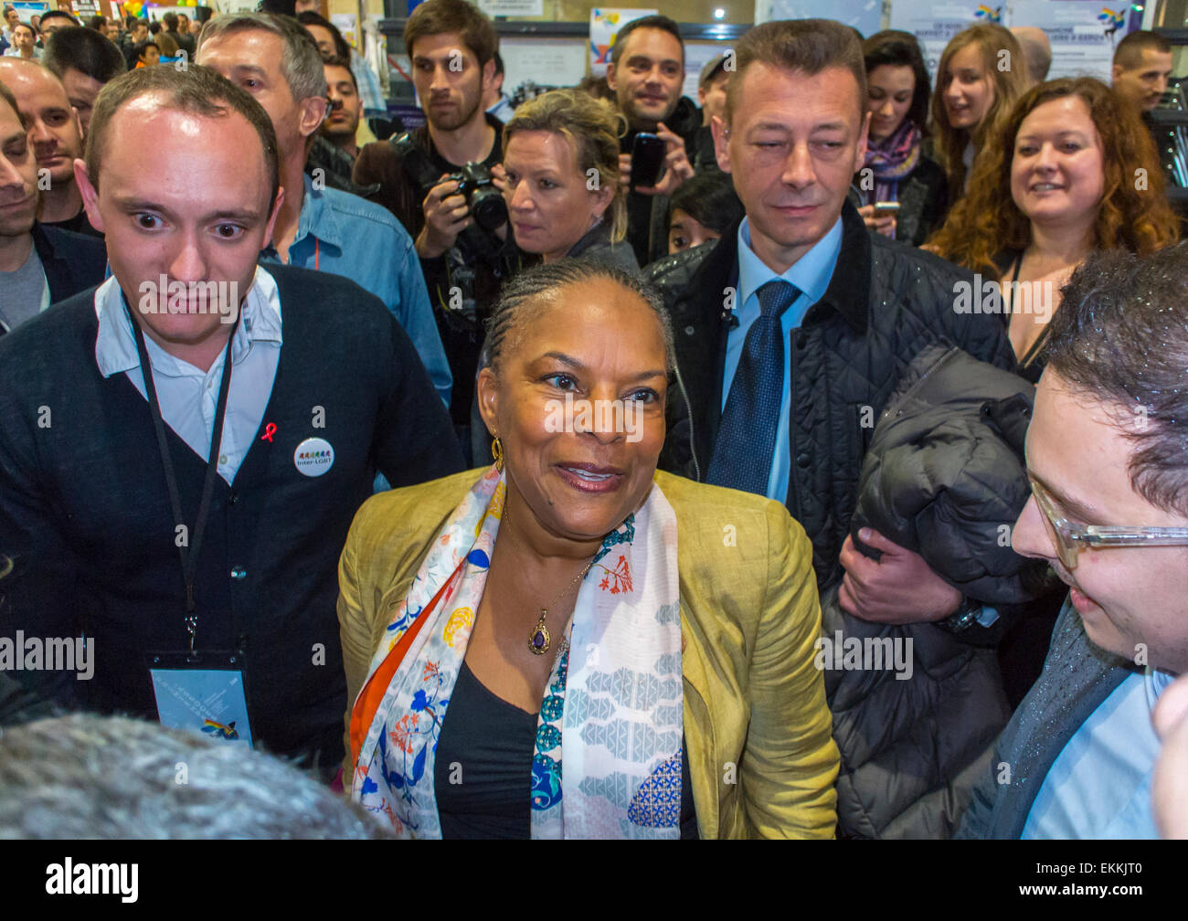 Crowd caribbean woman front diversity multiracial multicultural adults ...