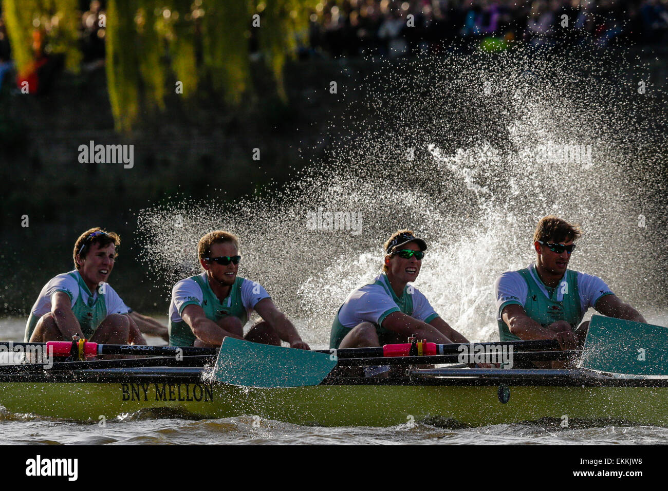 London, UK. 11th Apr, 2015. BNY Mellon Boat Races Day. Mens Boat Race ...