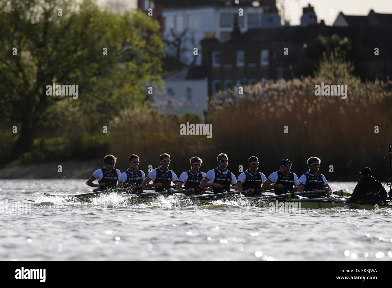 Men's boat race oxford hi-res stock photography and images - Alamy