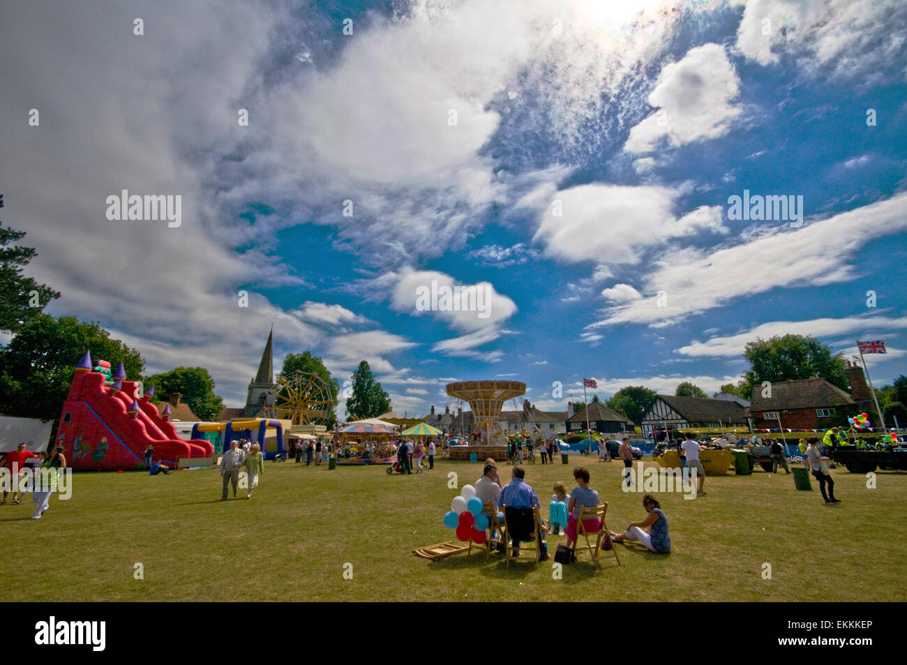 Fairground ride 1950s hi-res stock photography and images - Alamy