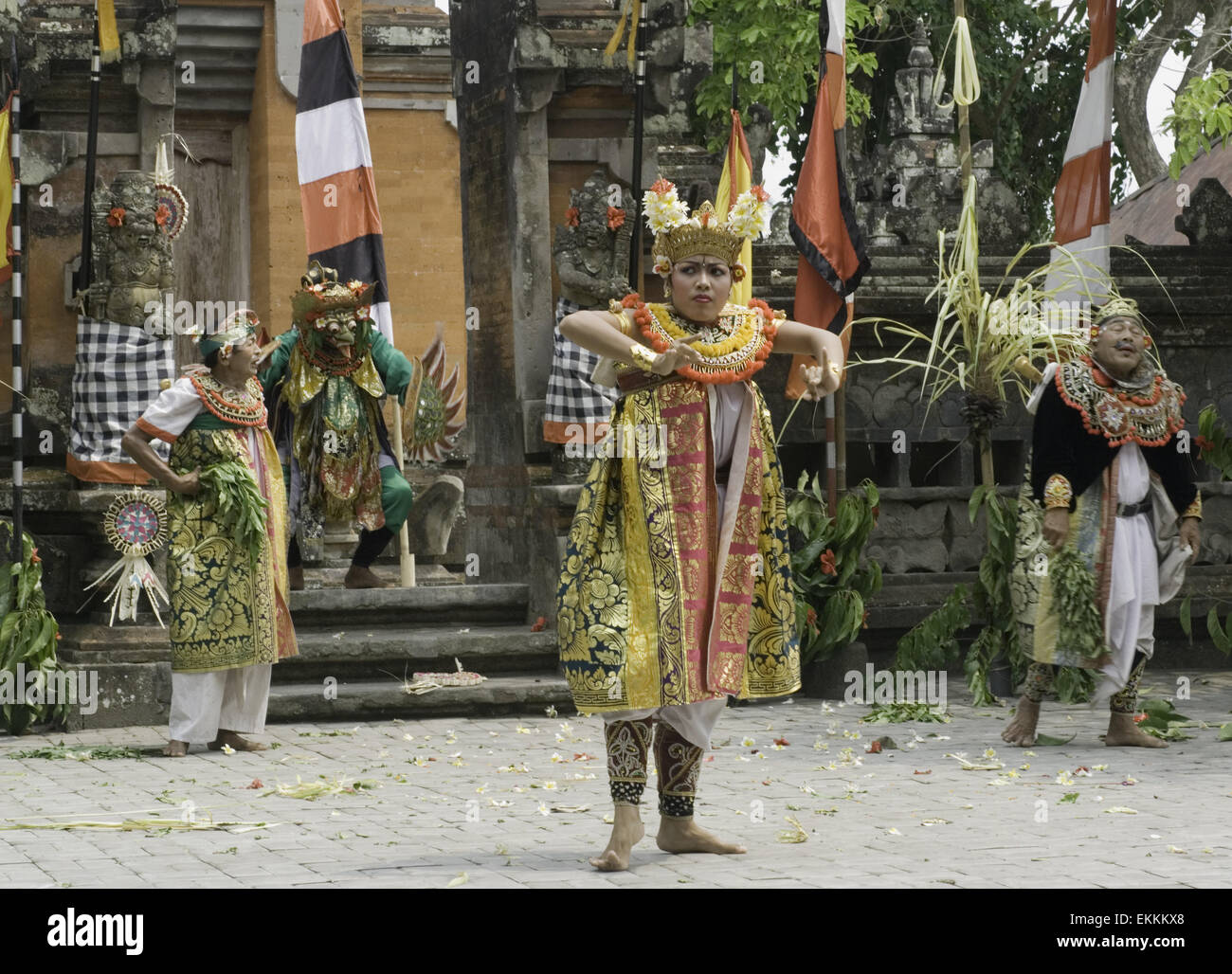 Tek Tok, the Balinese dance form Stock Photo - Alamy