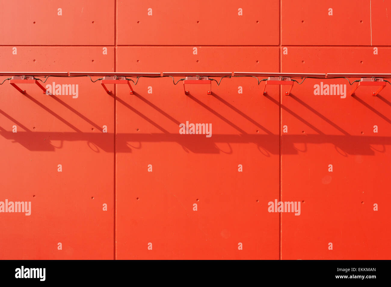 Sheet metal facade hi-res stock photography and images - Alamy