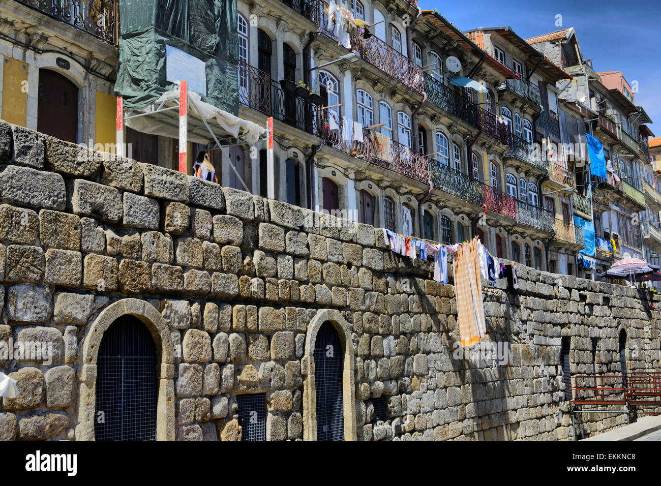Old houses at quarter of ribeira hi-res stock photography and images ...