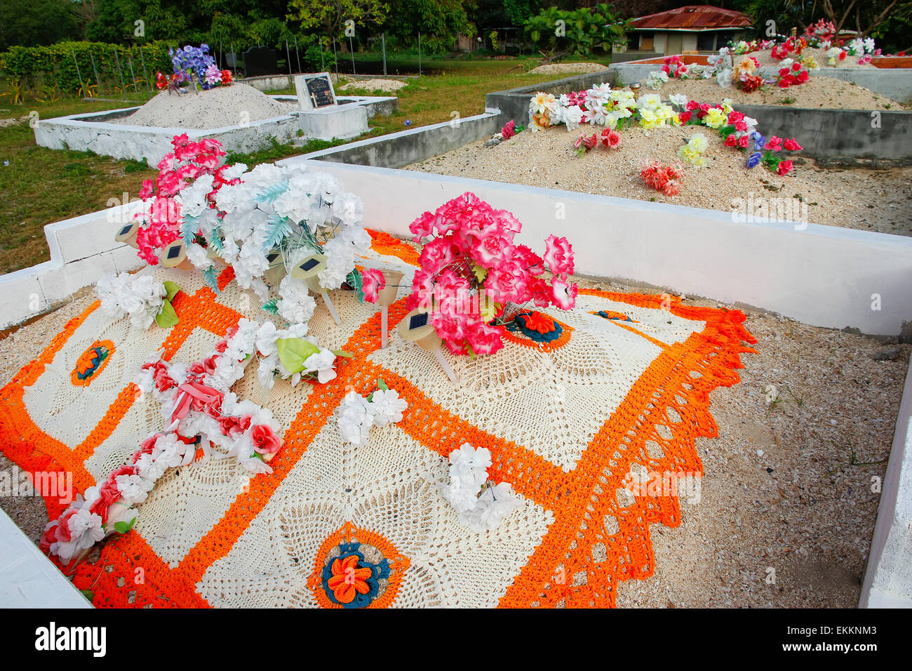 Tongan cemetery hi-res stock photography and images - Alamy