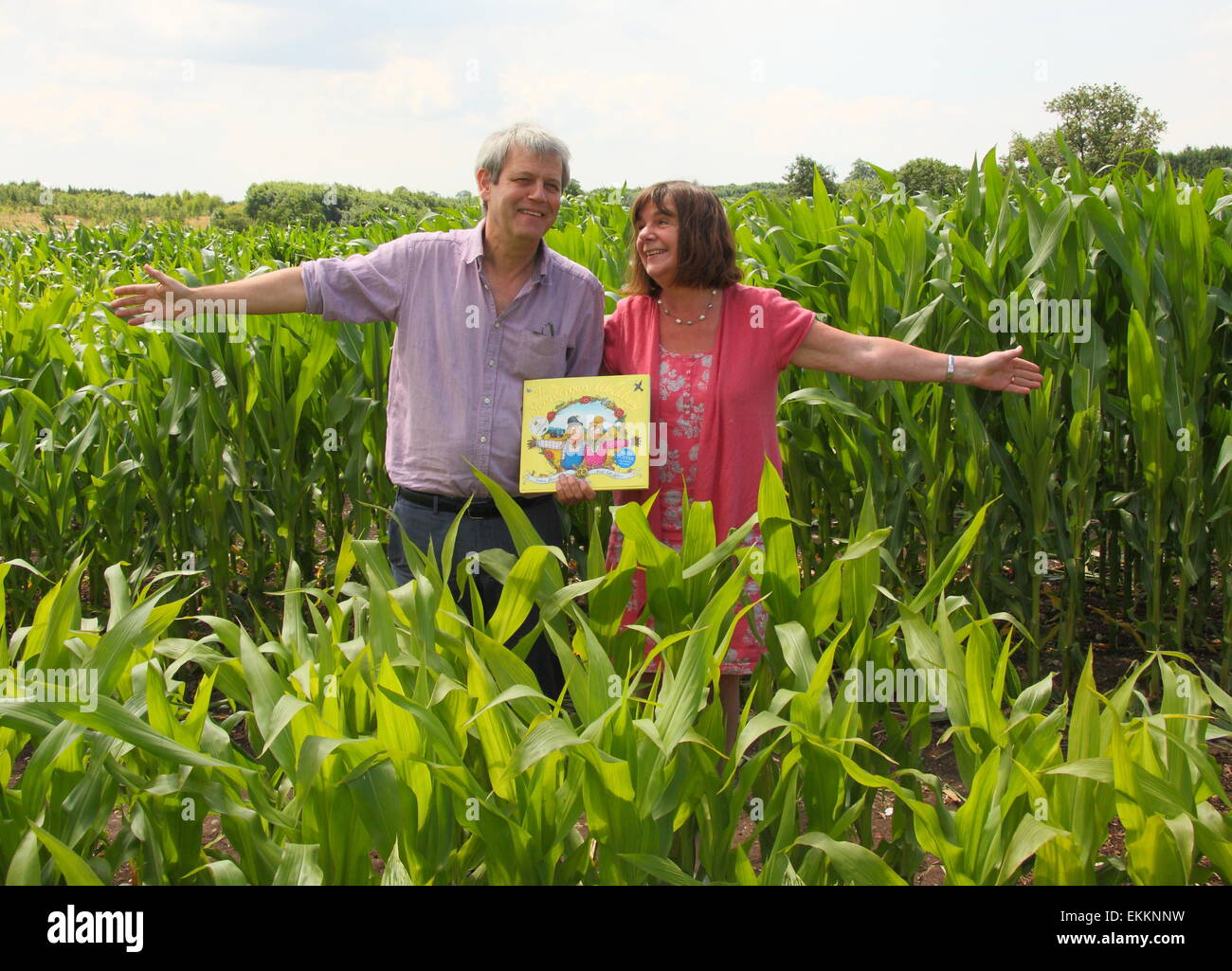 Axel scheffler julia donaldson hi-res stock photography and images - Alamy