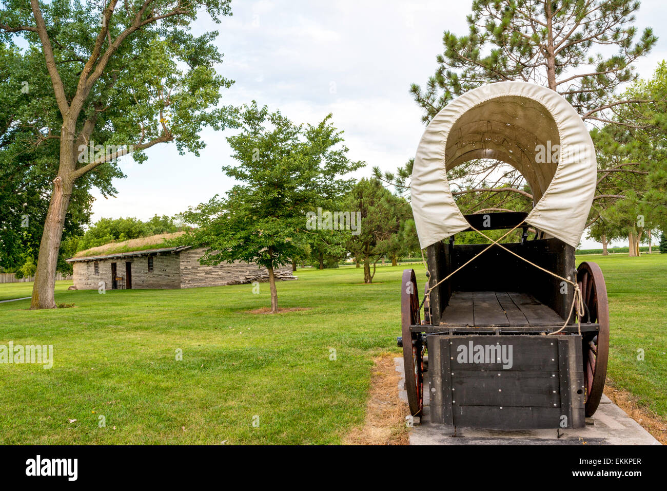 Back side of an open pioneer covered wagon Stock Photo - Alamy