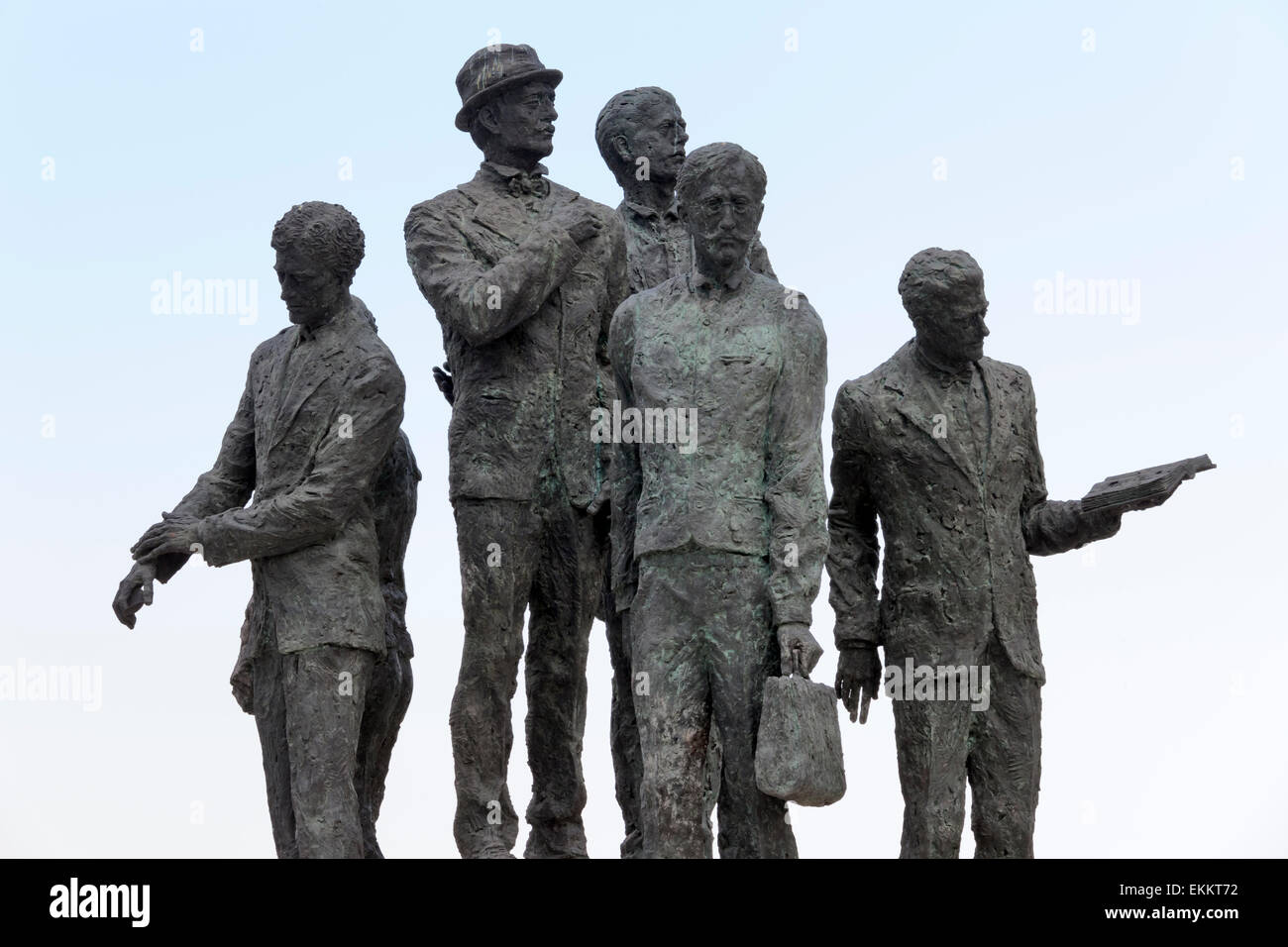 Statue sculpture skopje macedonia hi-res stock photography and images ...