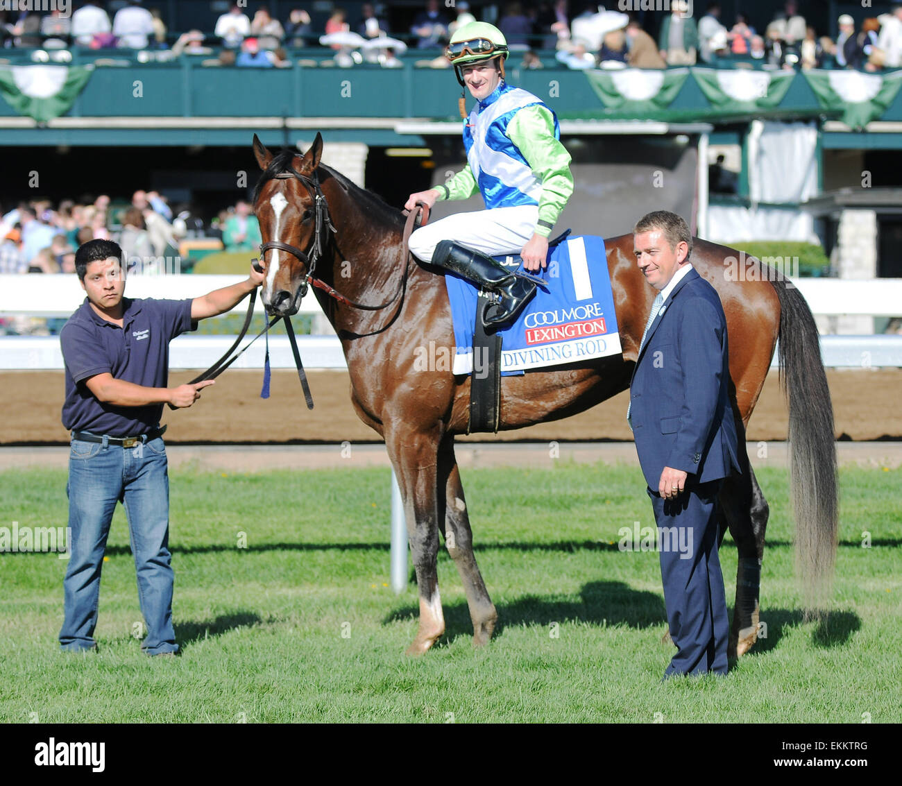 Lexington, KY, USA. 11th Apr, 2015. Divining Rod and jockey Julien ...