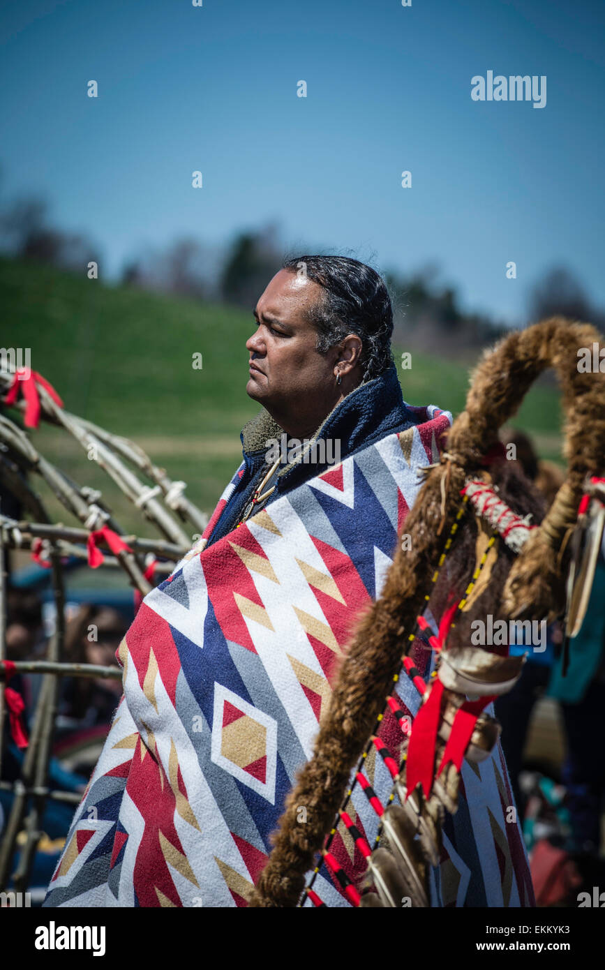 Native American group Circle Legacy Center drum in ceremony Stock Photo ...