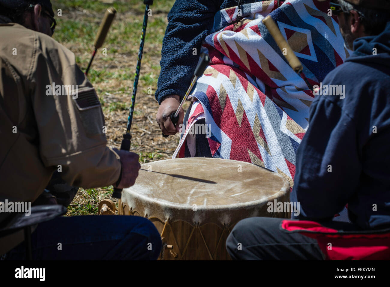 Native American group Circle Legacy Center drum in ceremony Stock Photo ...