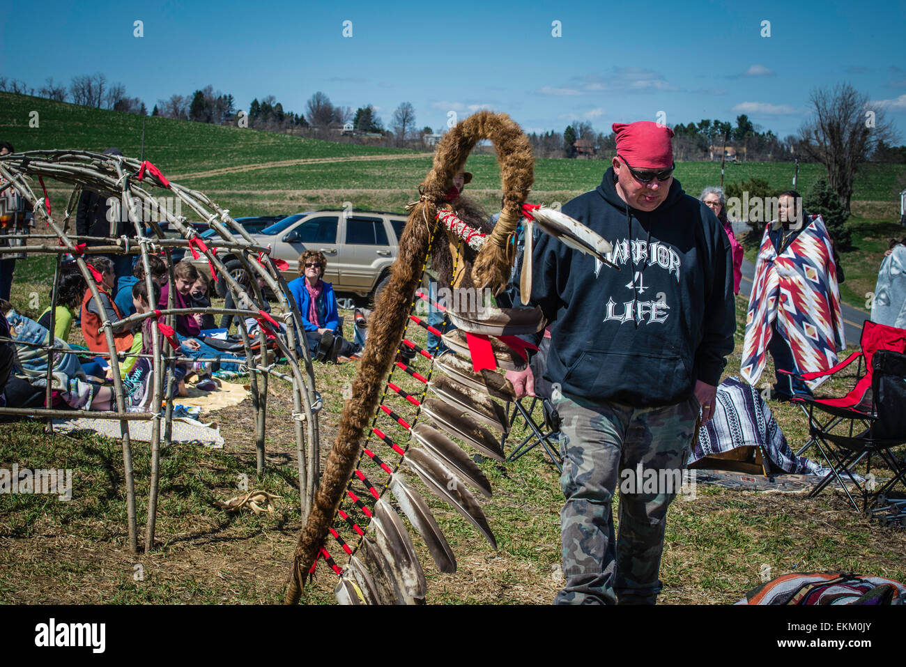 Native American group Circle Legacy Center drum in ceremony Stock Photo ...