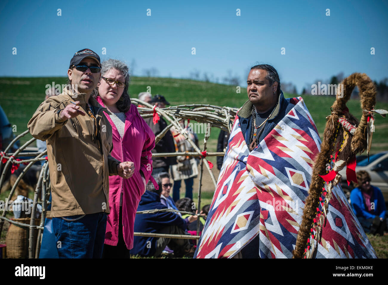 Native American group Circle Legacy Center drum in ceremony Stock Photo ...