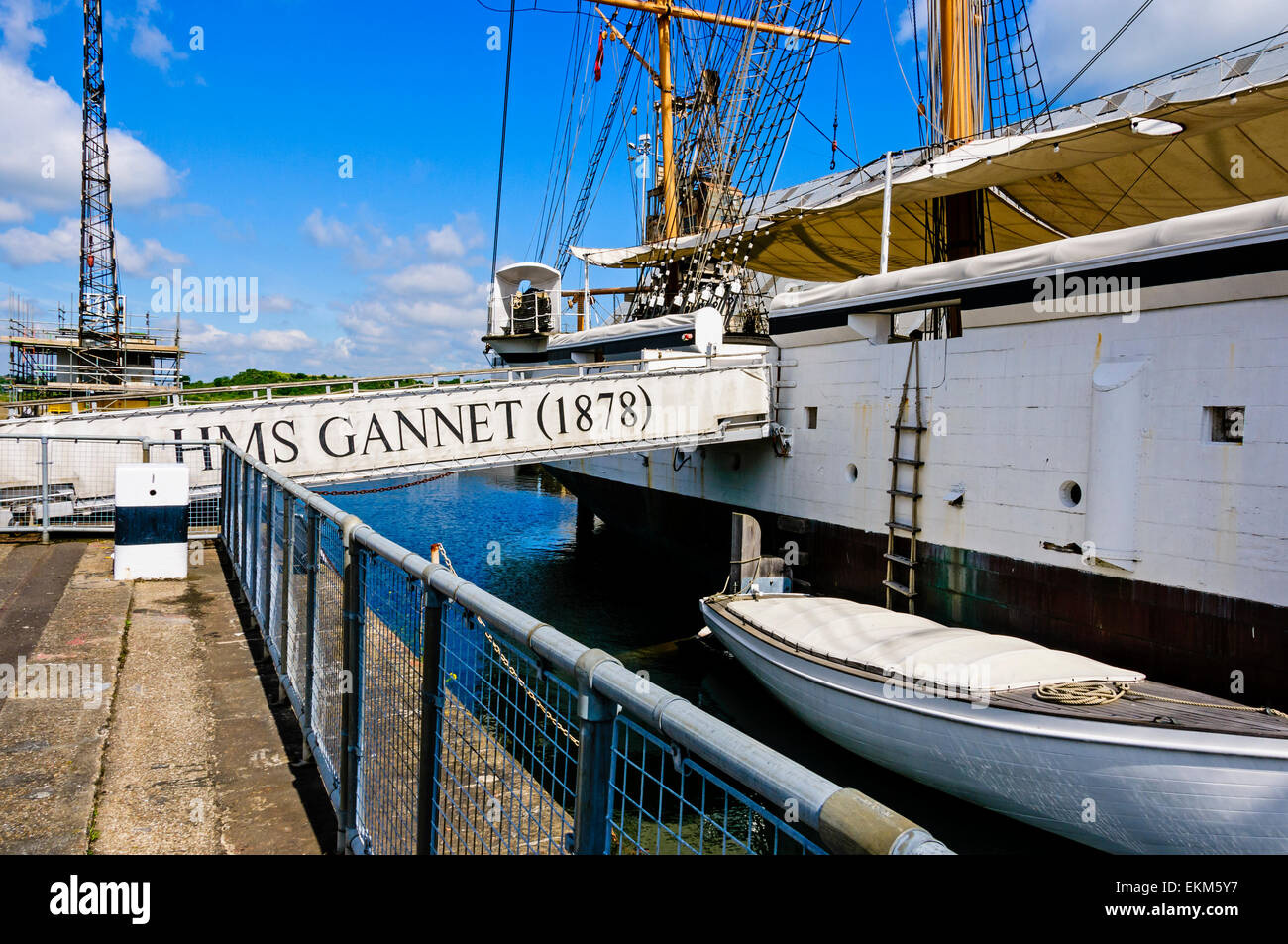 Screw sloop of war hi-res stock photography and images - Alamy