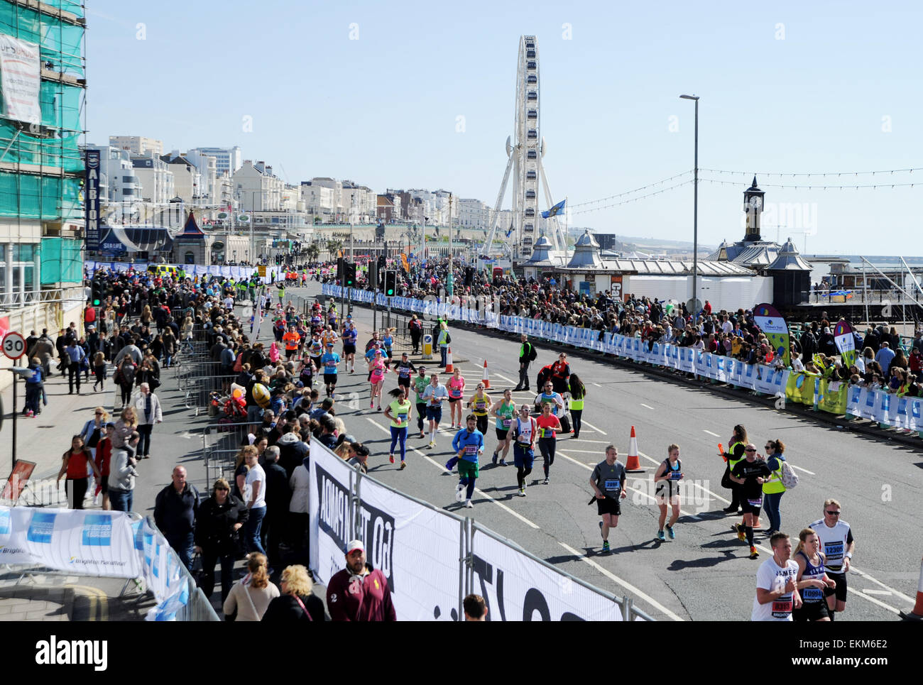 Brighton seafront marathon hi-res stock photography and images - Alamy