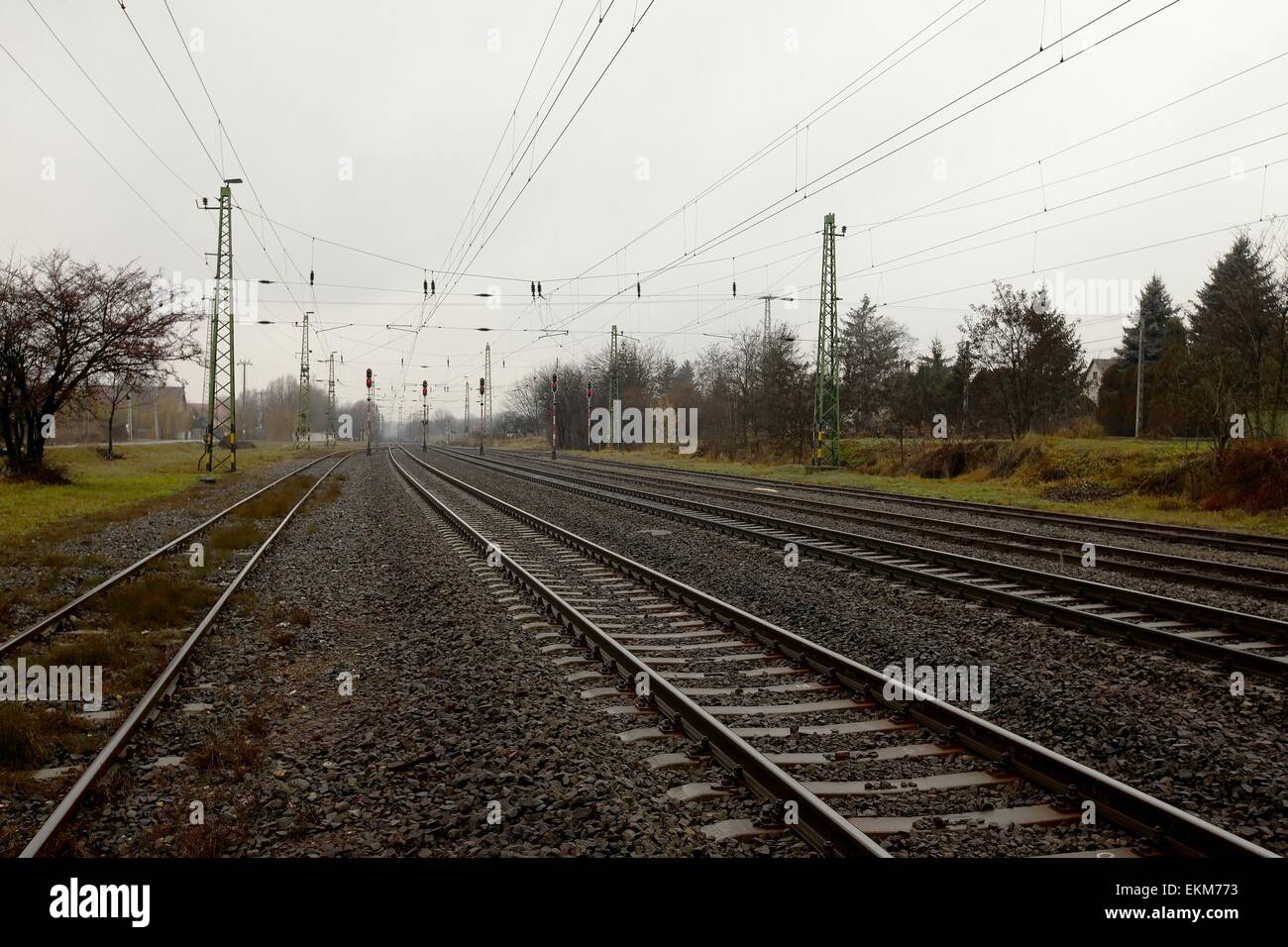 Rail track bend hi-res stock photography and images - Alamy