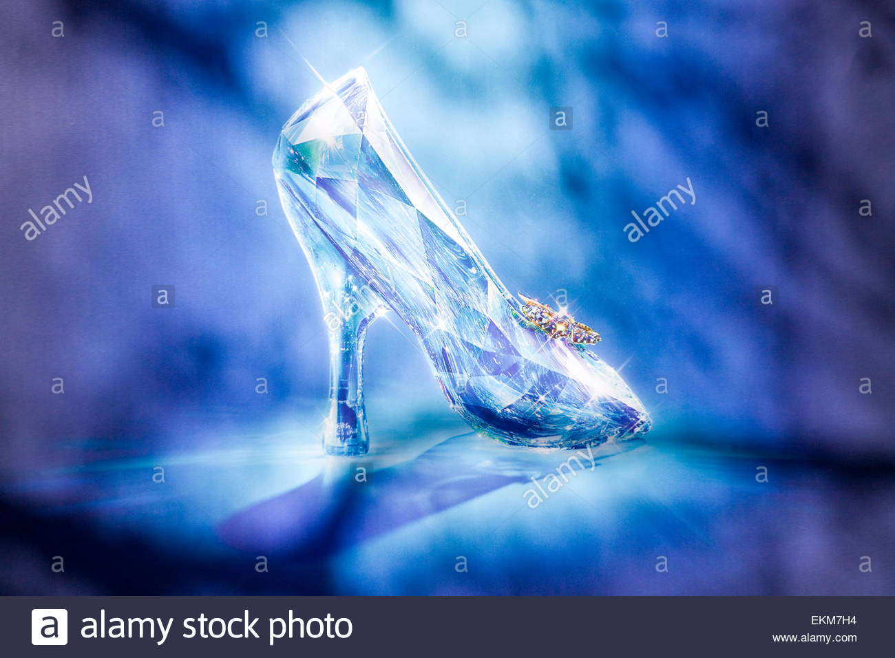 The Glass Slipper Stock Photos & The Glass Slipper Stock Images - Alamy