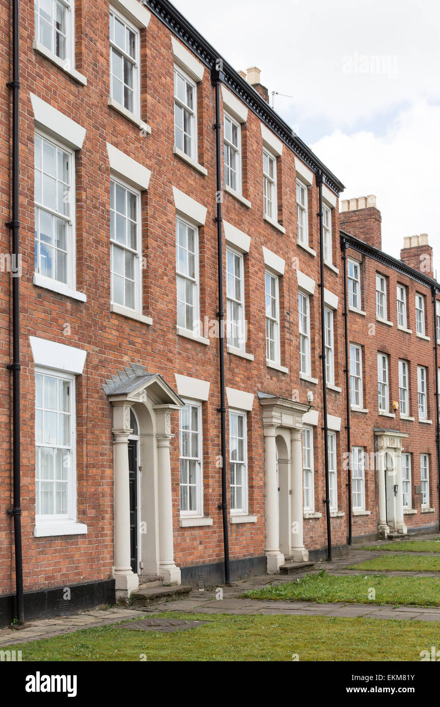 Manchester houses hi-res stock photography and images - Alamy