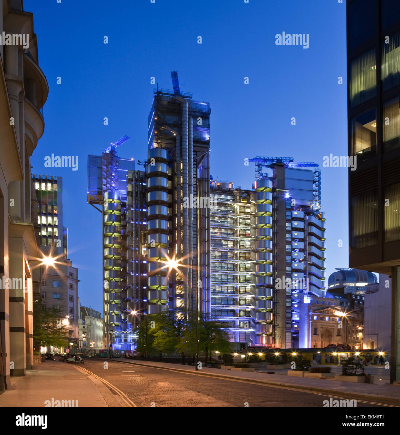 Lloyds of London, insurance in the capital city at night Stock Photo ...