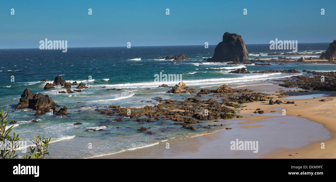Glasshouse Rocks Beach, Narooma, Australia Stock Photo - Alamy