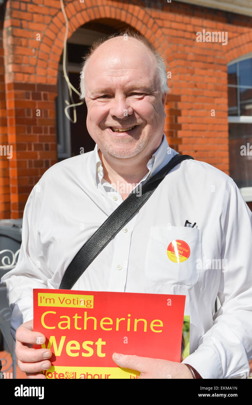 Labour party green hi-res stock photography and images - Alamy