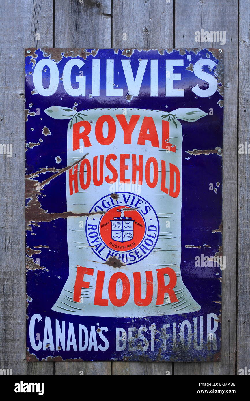 1950s grocery store hi-res stock photography and images - Alamy